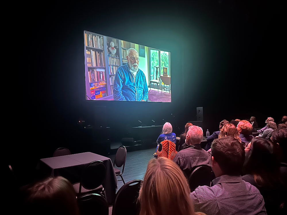 The art of benches, documentaries & jazzy faces – TheStoryIstheThing